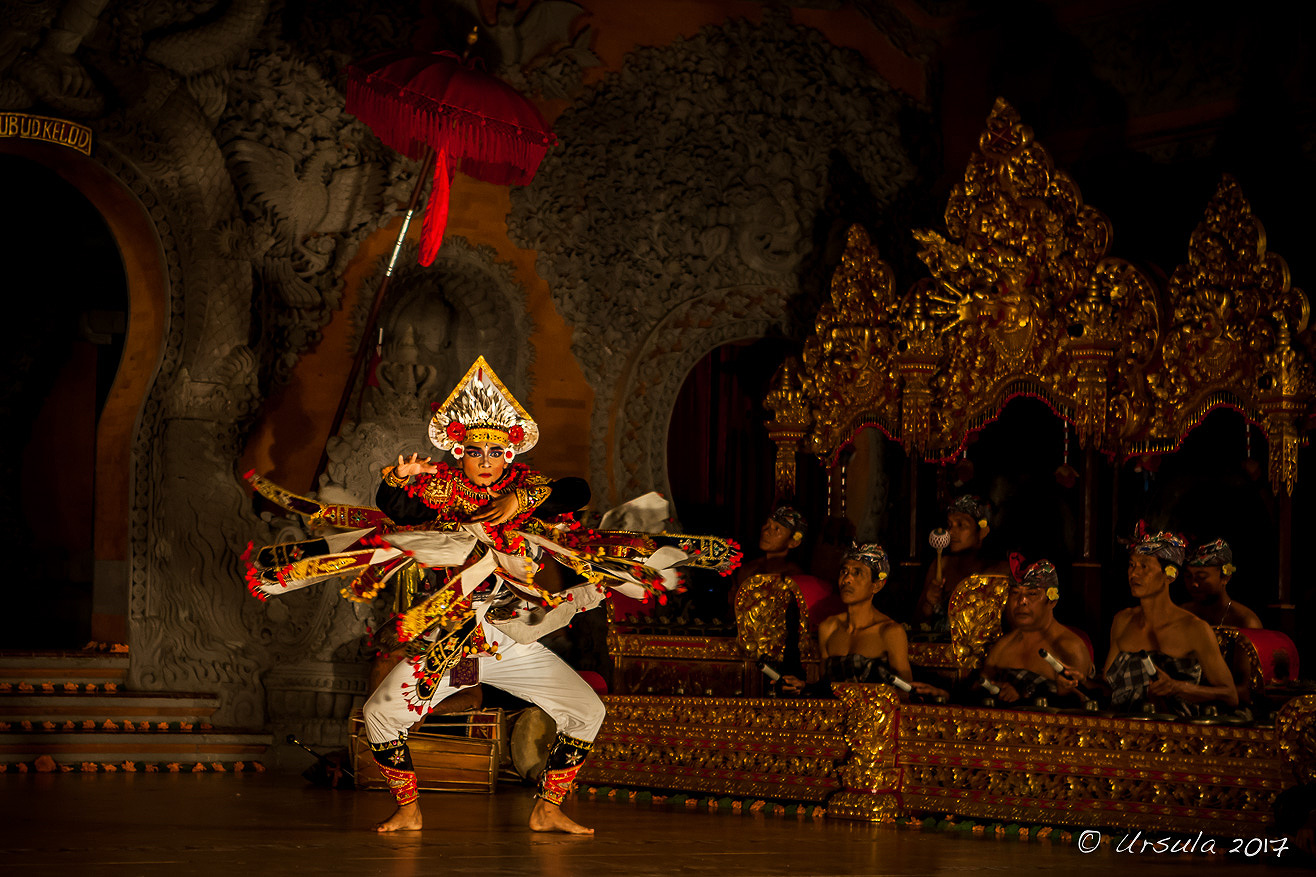 Legong and other Balinese Dances, Ubud, Indonesia » Ursula's Weekly Wanders