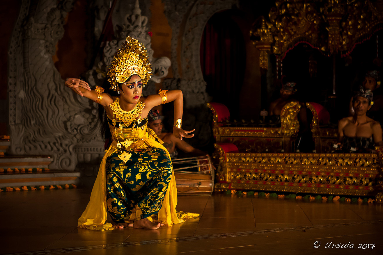 Legong and other Balinese Dances, Ubud, Indonesia » Ursula's Weekly Wanders