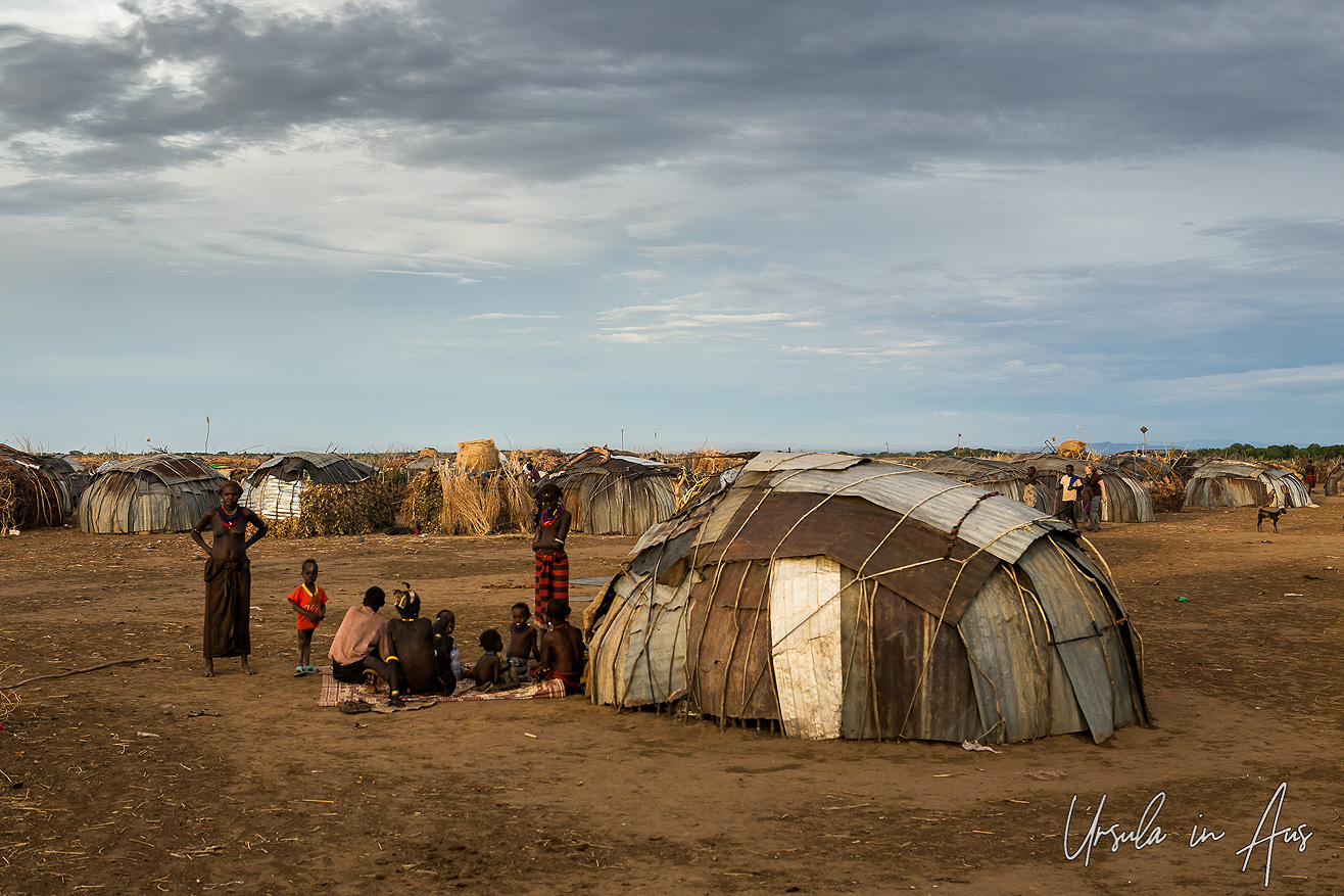 A Visit to a Daasanach Village, Omo Valley, Ethiopia » Ursula's Weekly ...