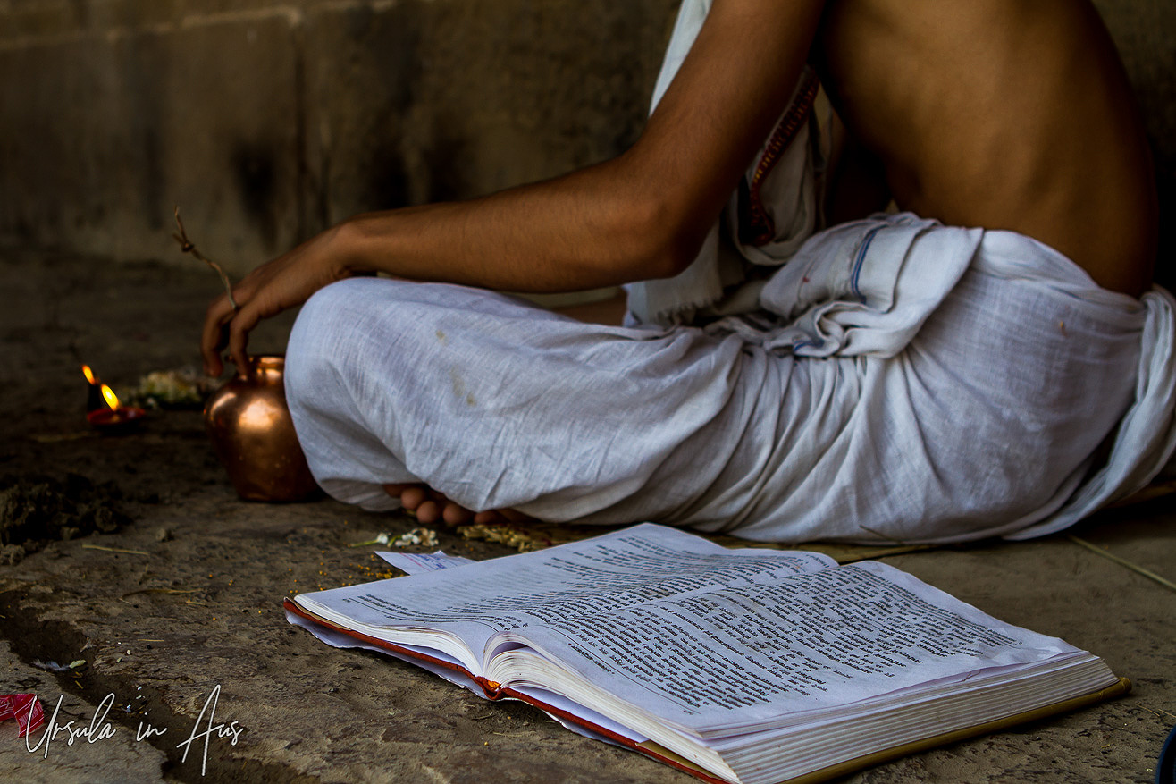 Life on the Ghats of Varanasi (#1), Uttar Pradesh, India » Ursula's ...