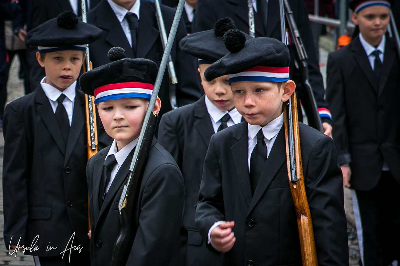 Life among the Cobbled Streets and Wooden Buildings: Bergen Norway ...