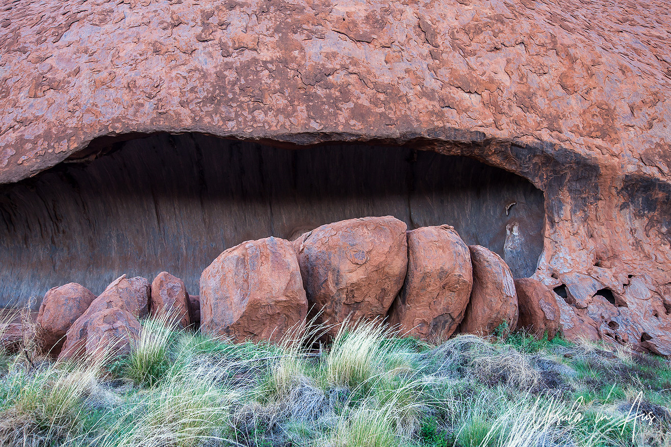 A Walk Around the Rock: Uluru Base Walk, NT Australia » Ursula's Weekly ...