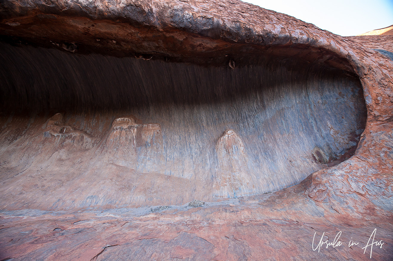 A Walk Around the Rock: Uluru Base Walk, NT Australia » Ursula's Weekly ...