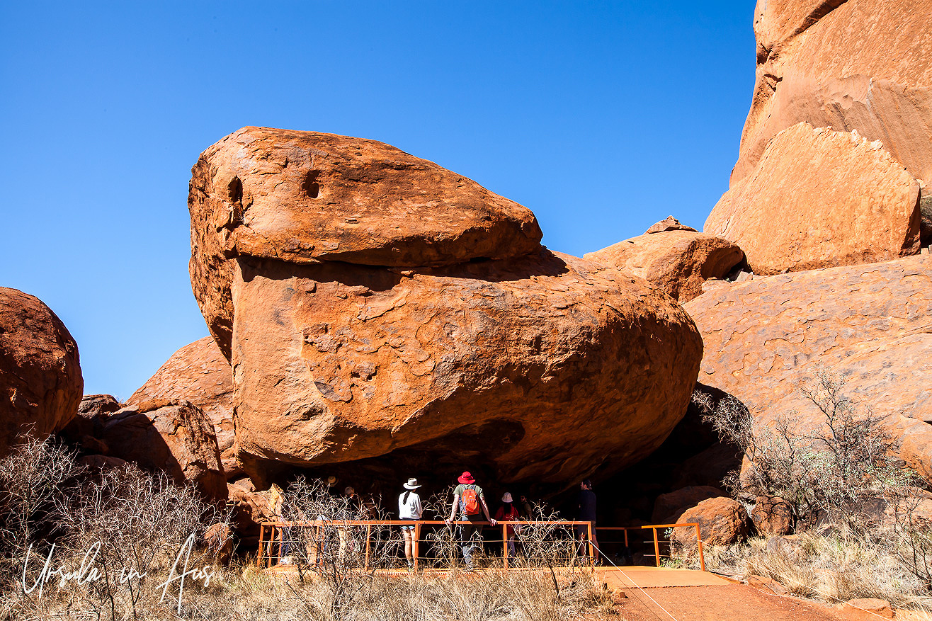 A Walk Around the Rock: Uluru Base Walk, NT Australia » Ursula's Weekly Wanders