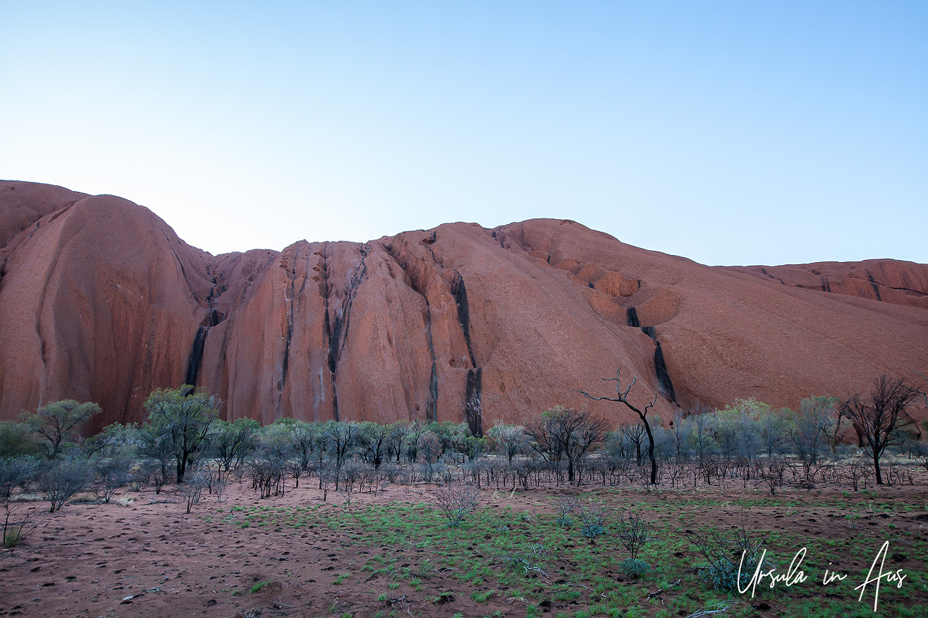 A Walk Around the Rock: Uluru Base Walk, NT Australia » Ursula's Weekly ...