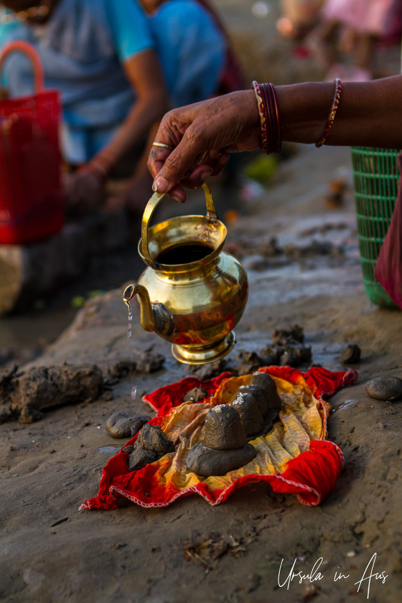 Morning Puja on Ganga Ma (Mother Ganges River) : Varanasi (6), India ...