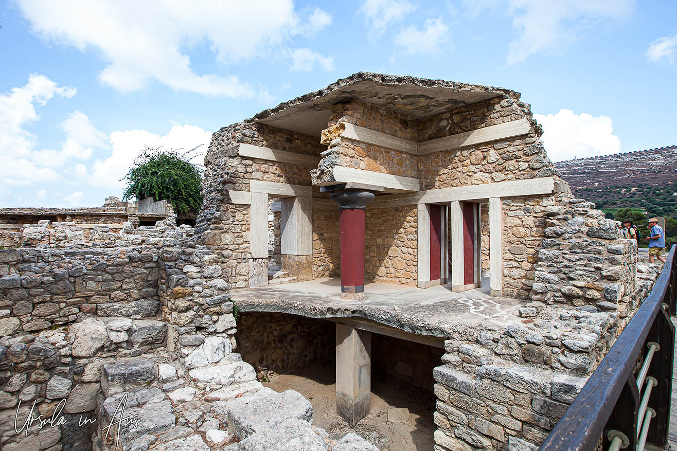 The Minotaur, Mythology, and an Ancient Palace: Knossos, Heraklion ...