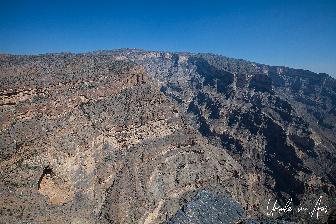 The Grand Canyon of Arabia: Jebel Shams, Oman » Ursula's Weekly Wanders